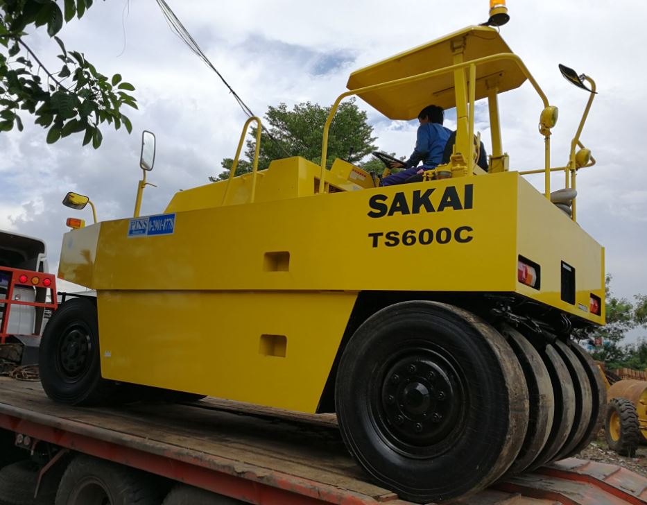 รถบดถนน